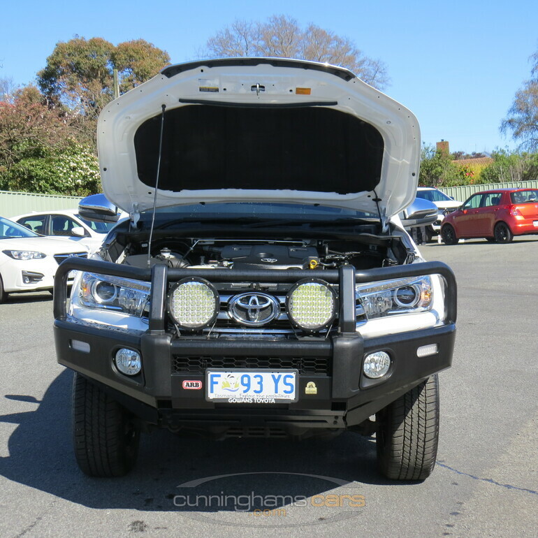 2017 Toyota Hilux 4x4 SR5 DualCab Turbo Diesel Ute for sale in ...